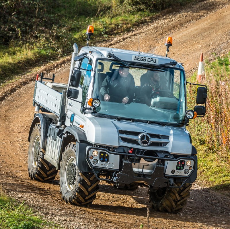 Mercedes-Benz Unimog - Lloyd Ltd