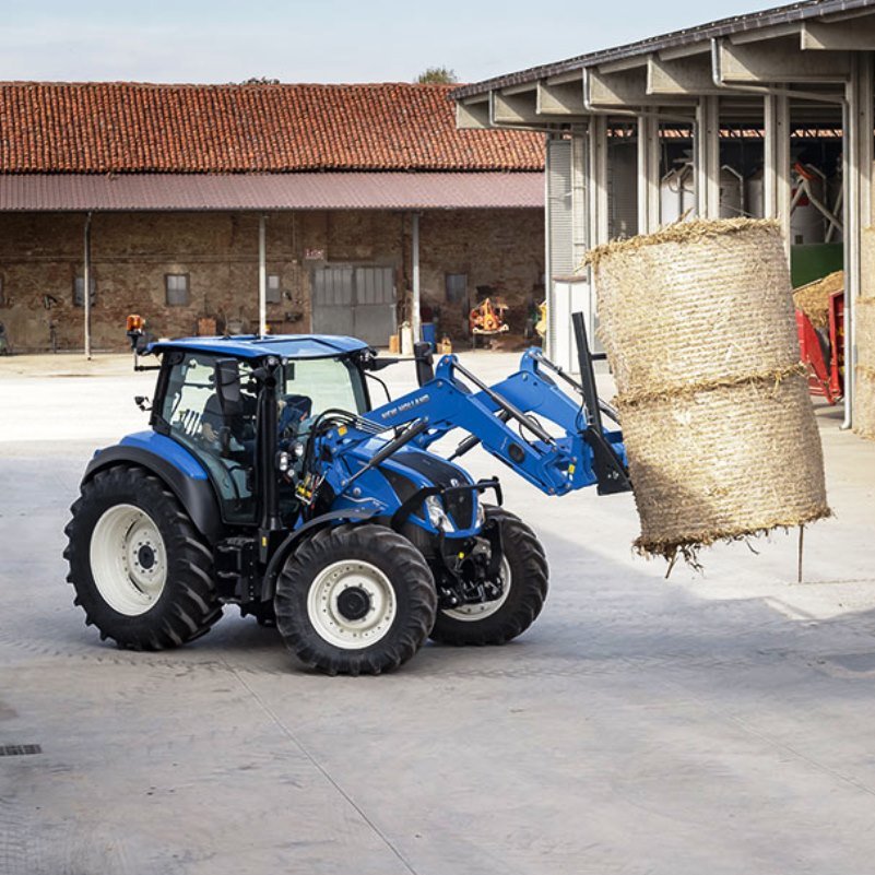 New Holland T5 Dynamic Command & Auto Command Tractors - Lloyd Ltd