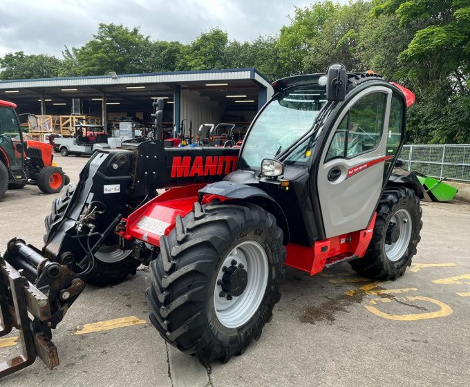 Manitou MLT737 Telehandler EX DEMO - Lloyd Ltd