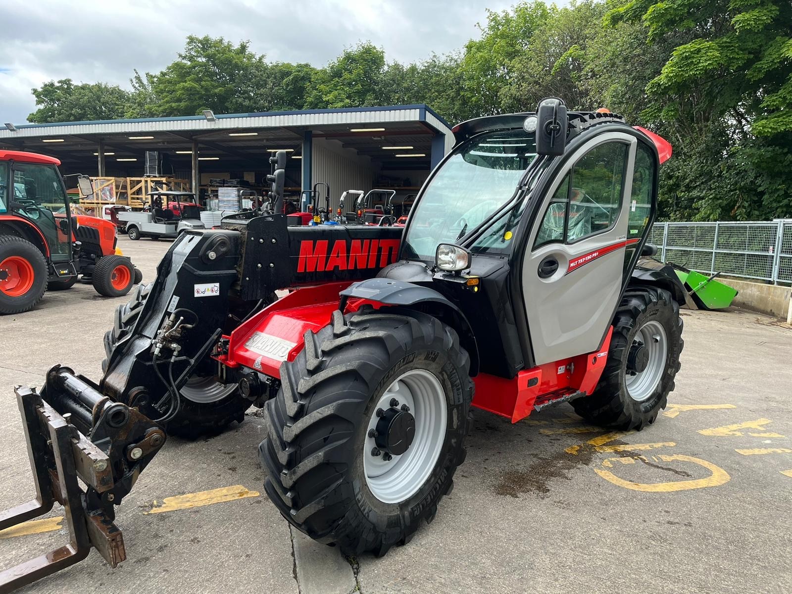 Manitou MLT737 Telehandler - Lloyd Ltd