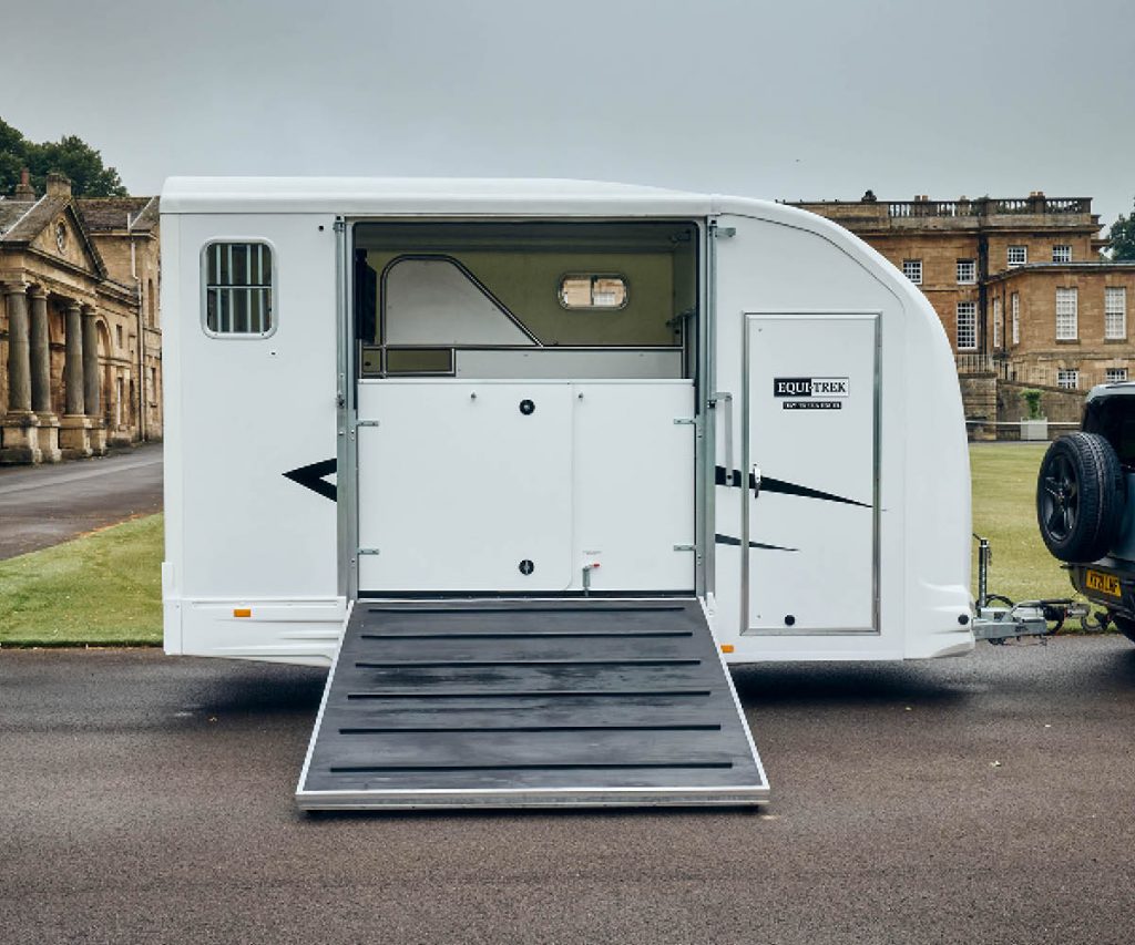 Equi-Trek Day-Treka - Lloyd Ltd