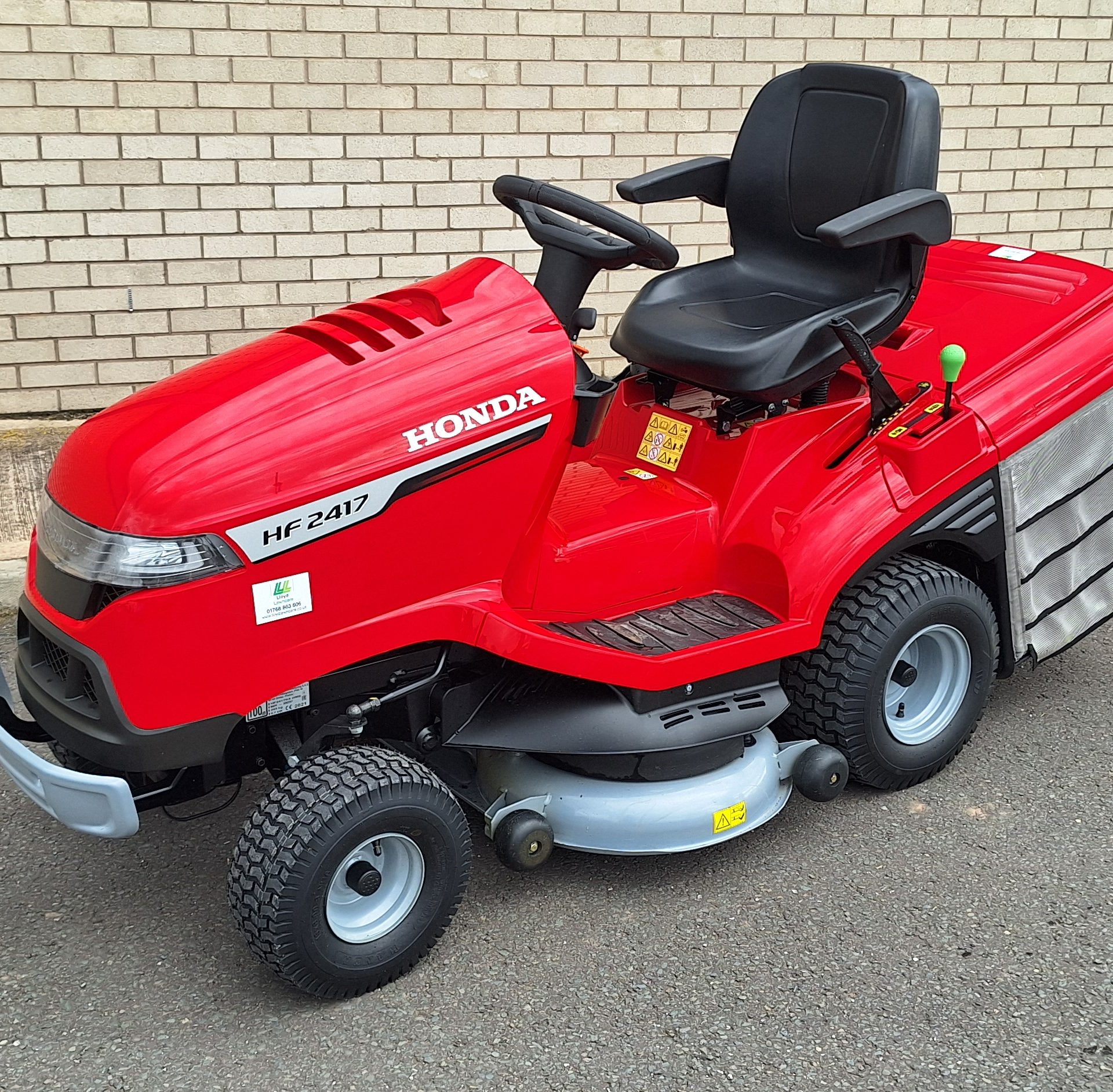 Mountfield Freedom 30E Mower - Lloyd Ltd